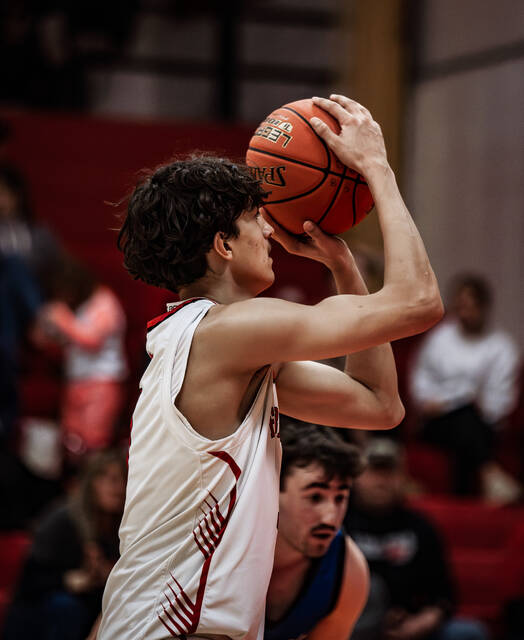 After 16 lead changes, Devils Lake drops latest battle with Kindred ...